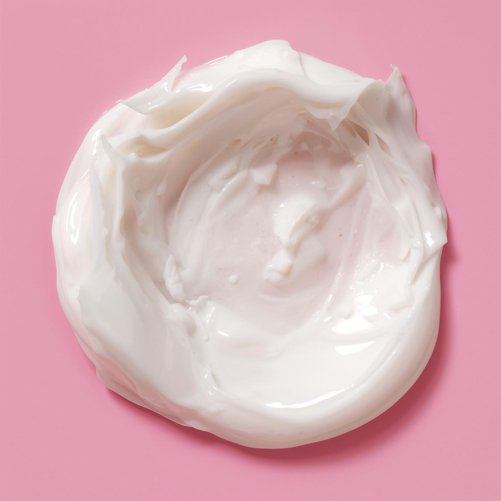 EOS Lotion Review 2025: Hydration, Scents & Benefits - The Beauty Duty